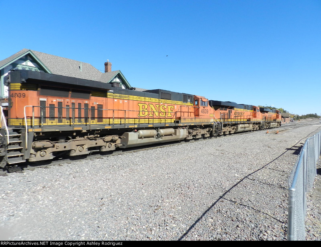 BNSF 4839